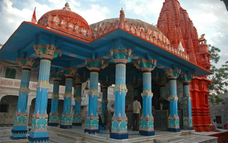 Brahma Temple Pushkar: History, Timings, Architecture & How to Visit ...