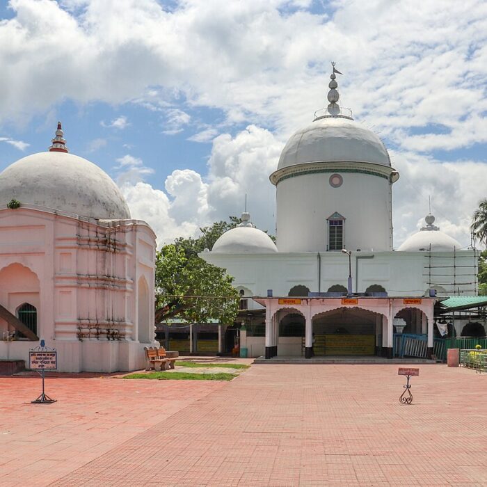 ISKCON Mayapur Temple – Darshan Timings, History, How to Reach, Entry ...